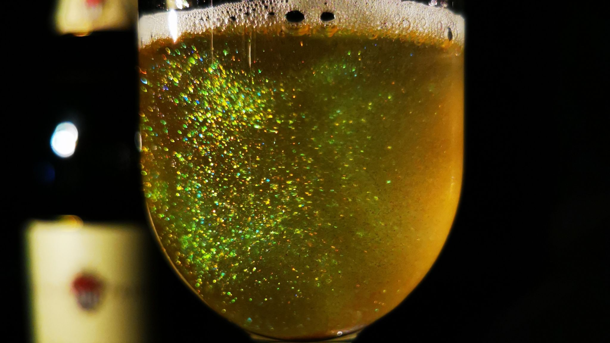 Researchers create sustainable, biodegradable, vegan glitter in the ...