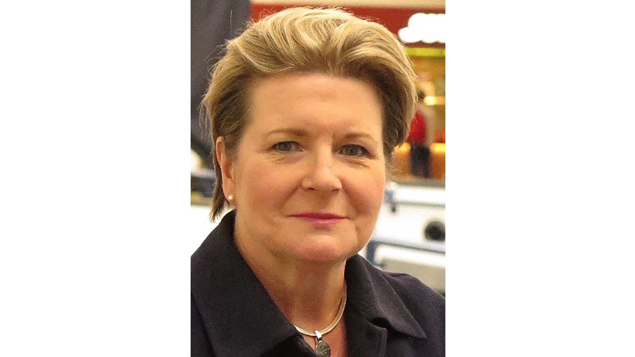 Tory MP Andrew Bridgen should be suspended for threatening commissioner ...