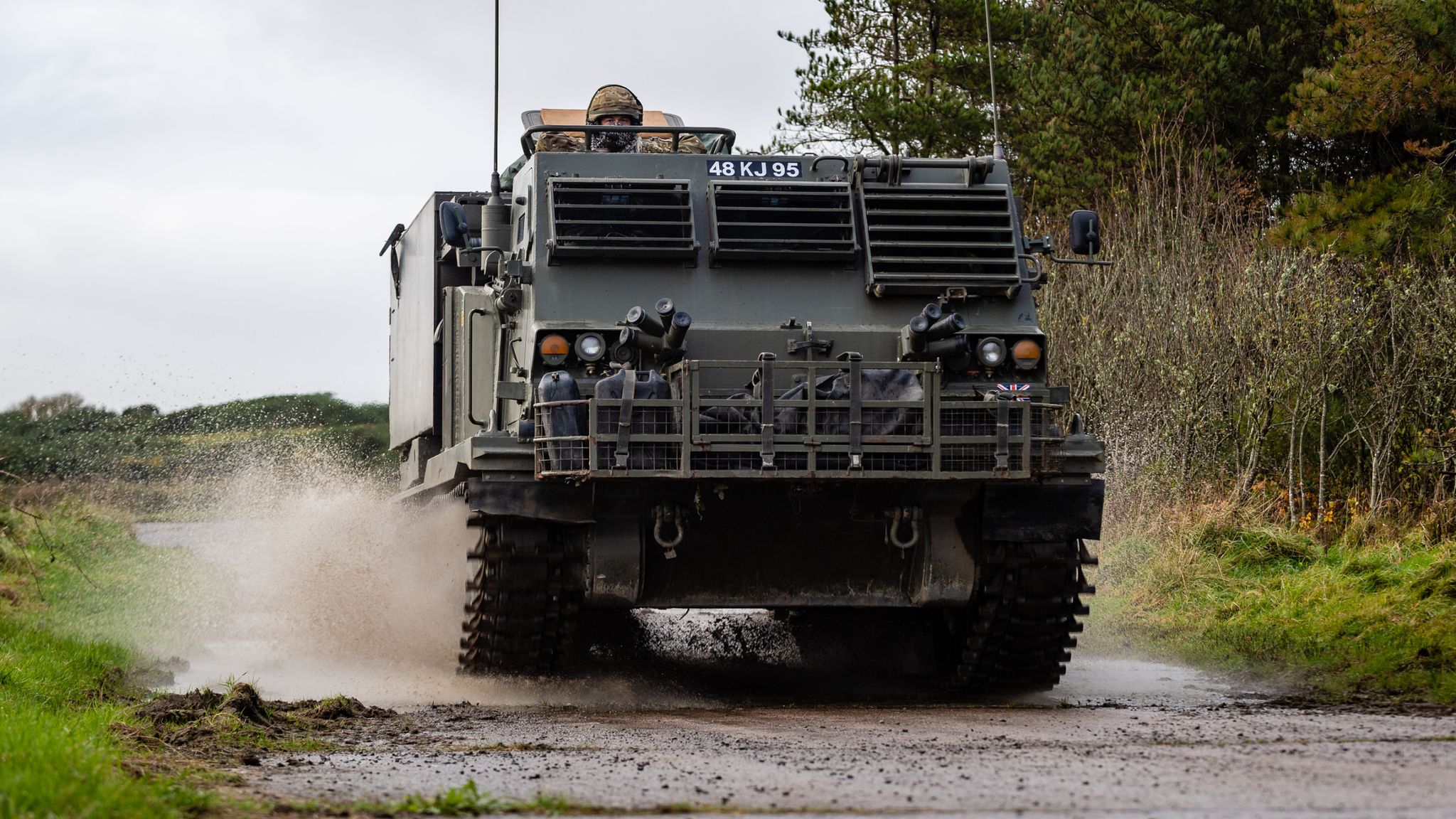 British Army restructure sees hundreds of tanks and troops return to ...