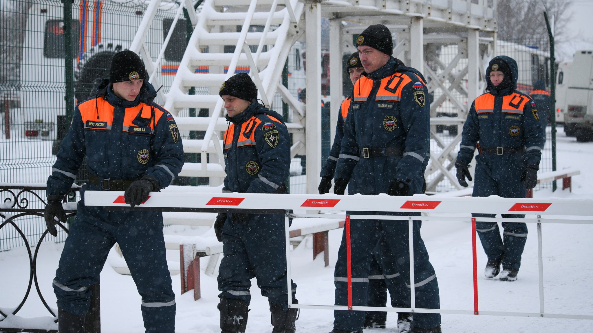 Russia: At least 52 people - including six rescuers - killed after ...