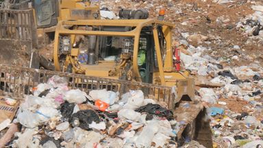 Climate change: Texas landfill site captures methane from rubbish to ...