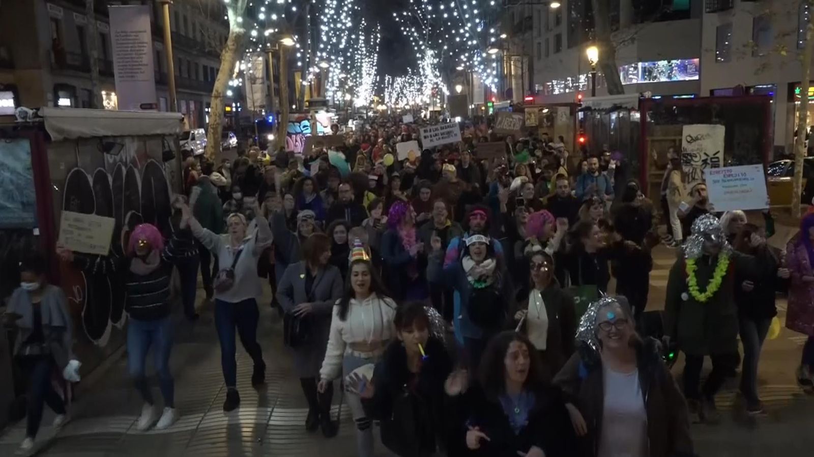 Barcelona: Anti-vax protest ends with rave on streets | World News ...
