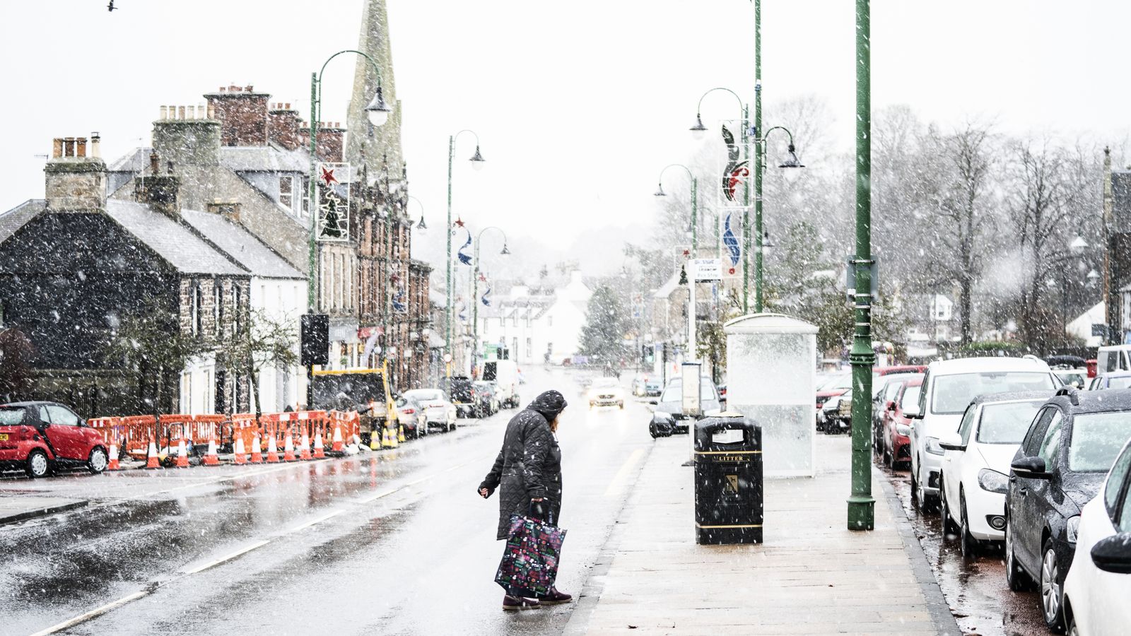 Storm Barra: Dramatic images show impact of violent winds, heavy snow ...