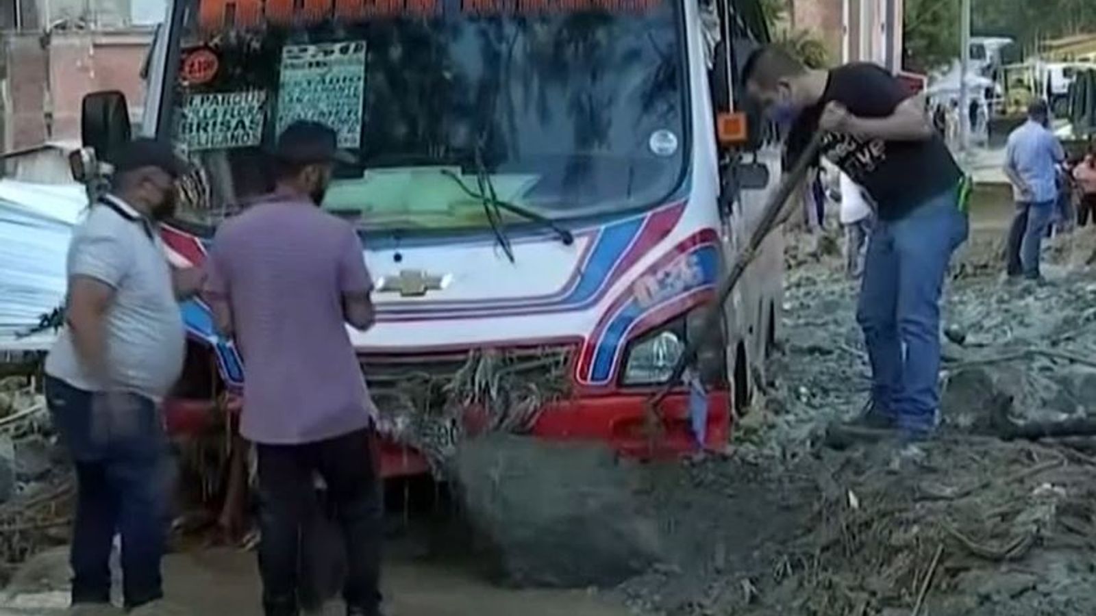 Video: Heavy rain triggers mudslides in Medellin, Colombia | Sky News