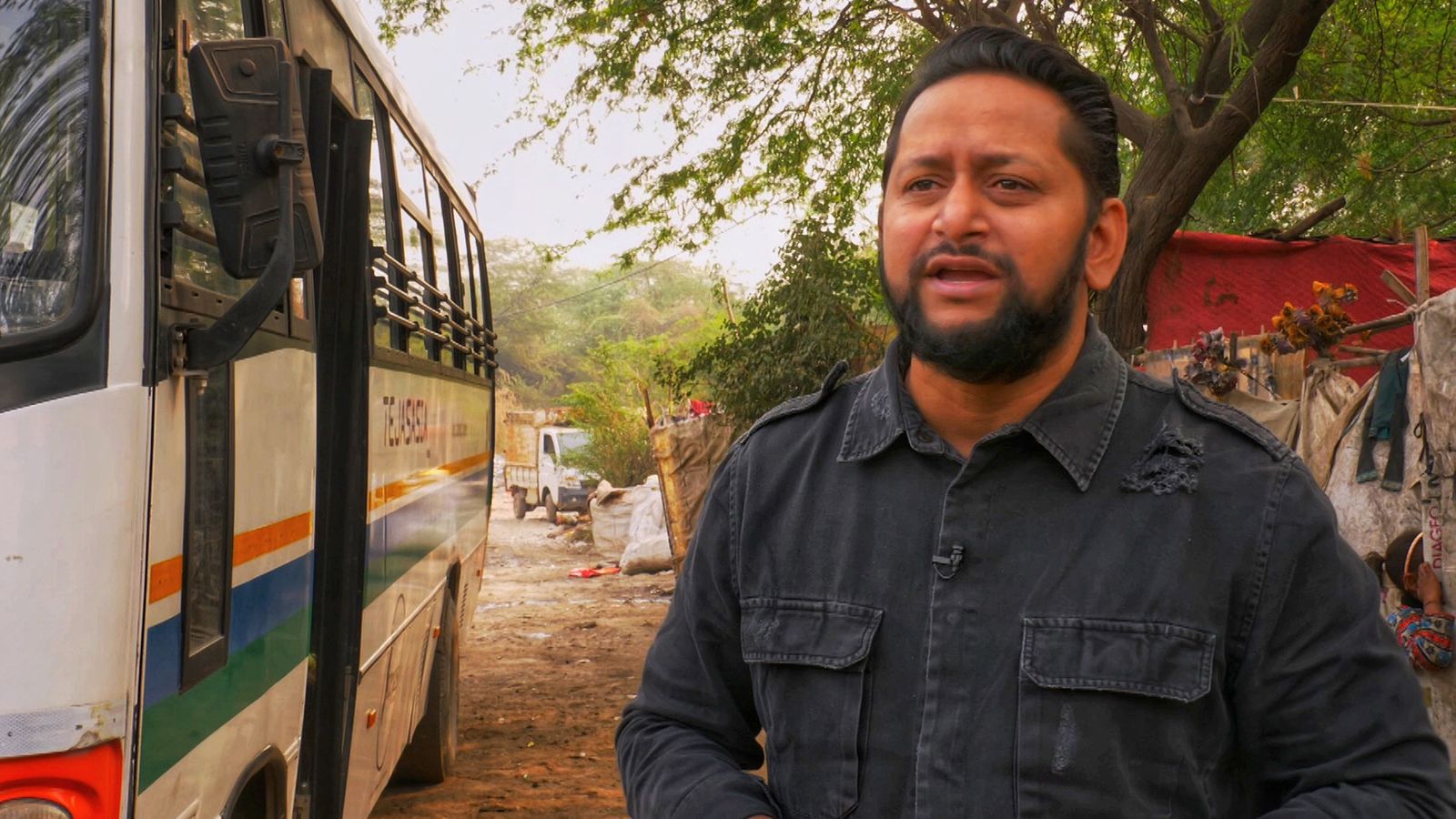 Hope Bus brings learning to marginalised communities in India | World ...
