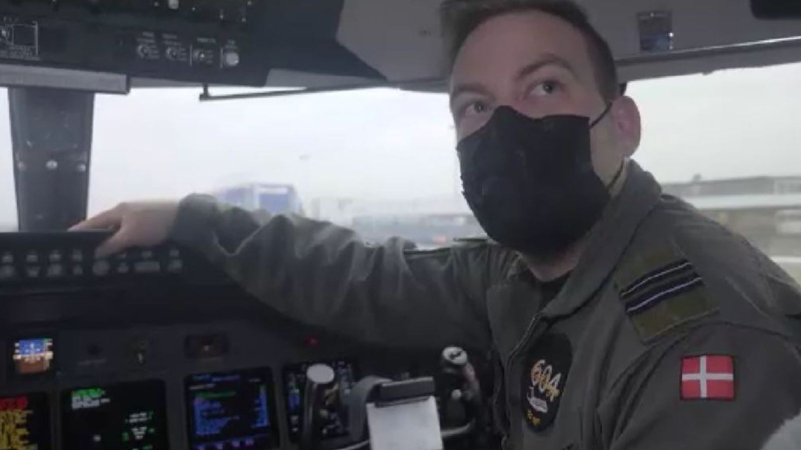 Migrant crisis: Crossings continue despite Channel tragedy - as high ...