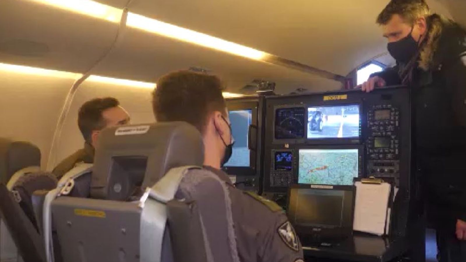 Migrant crisis: Crossings continue despite Channel tragedy - as high ...