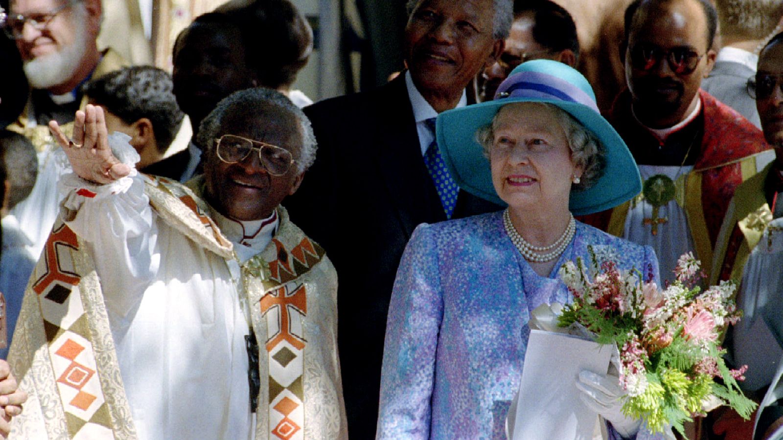 Archbishop Desmond Tutu to lie in state as memorial services announced ...