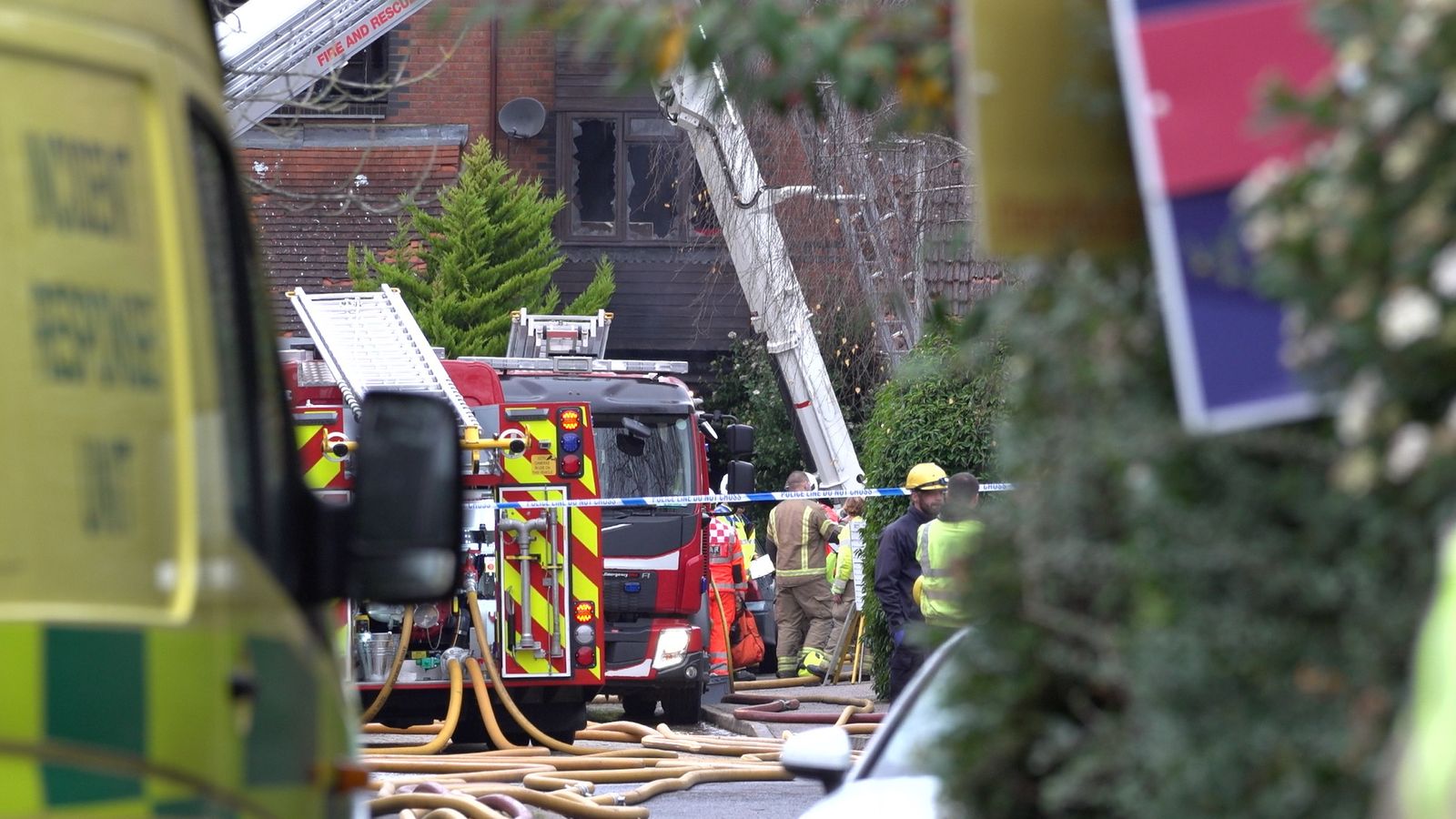 Reading fire: Up to five people unaccounted for after fatal blaze and ...