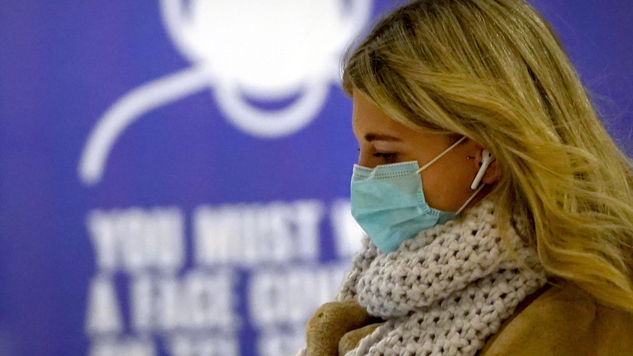 COVID-19: 'A lot more' will be known about Omicron variant in two weeks ...