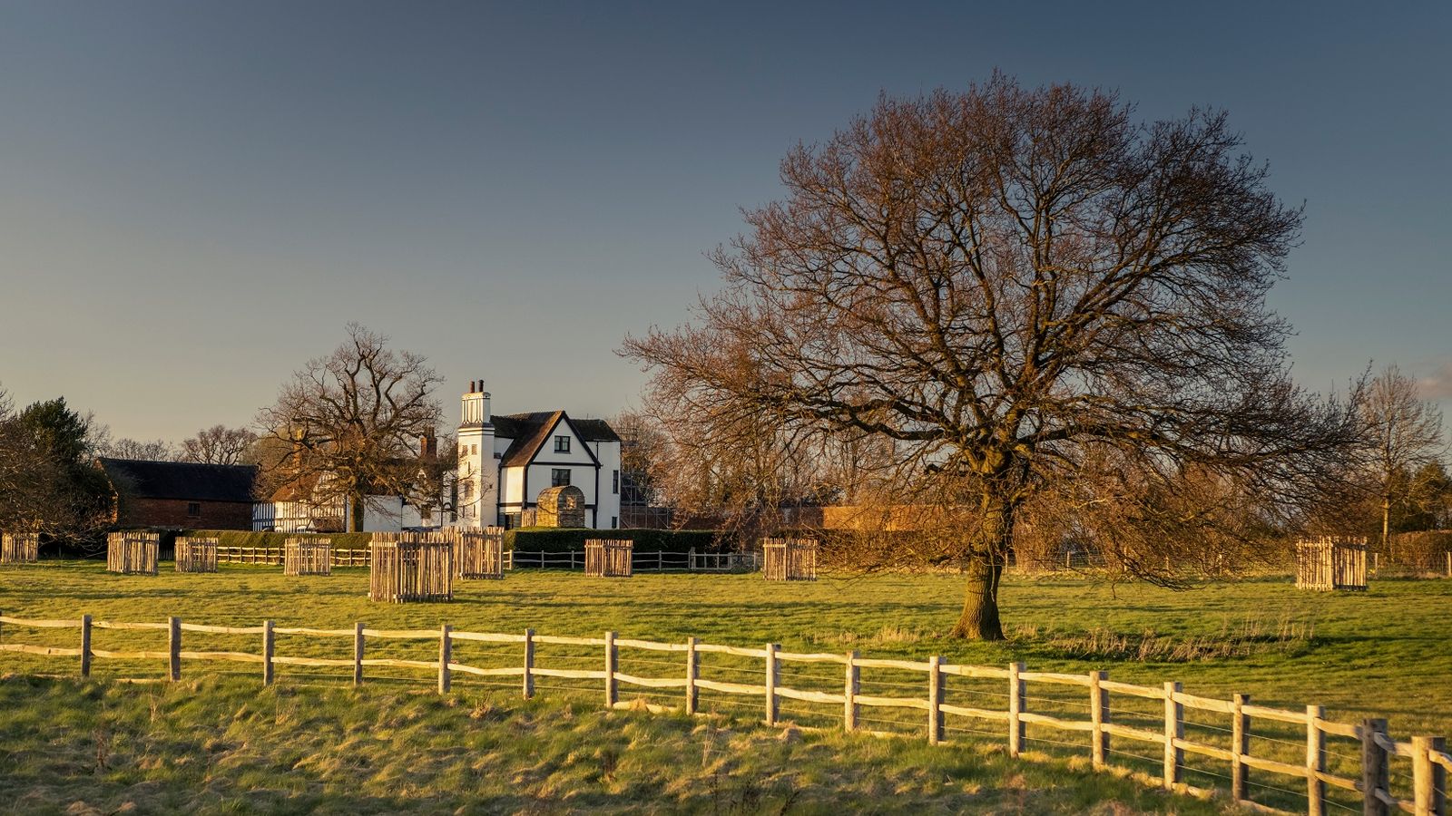Barnard Castle: Site made famous by Dominic Cummings among 'hidden gems ...