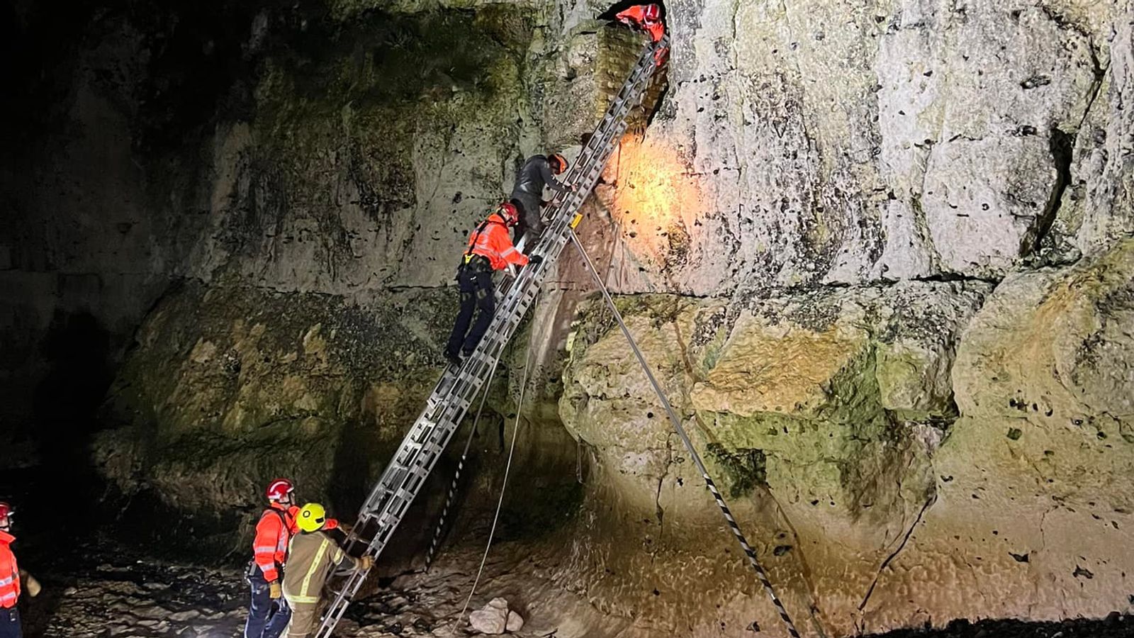 Four people rescued by emergency services after getting stuck in a cave ...