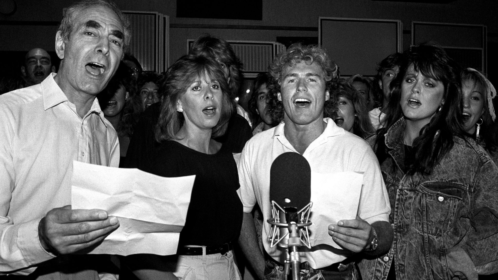 Leonard Fenton, who played Dr Legg in EastEnders, has died aged 95 ...