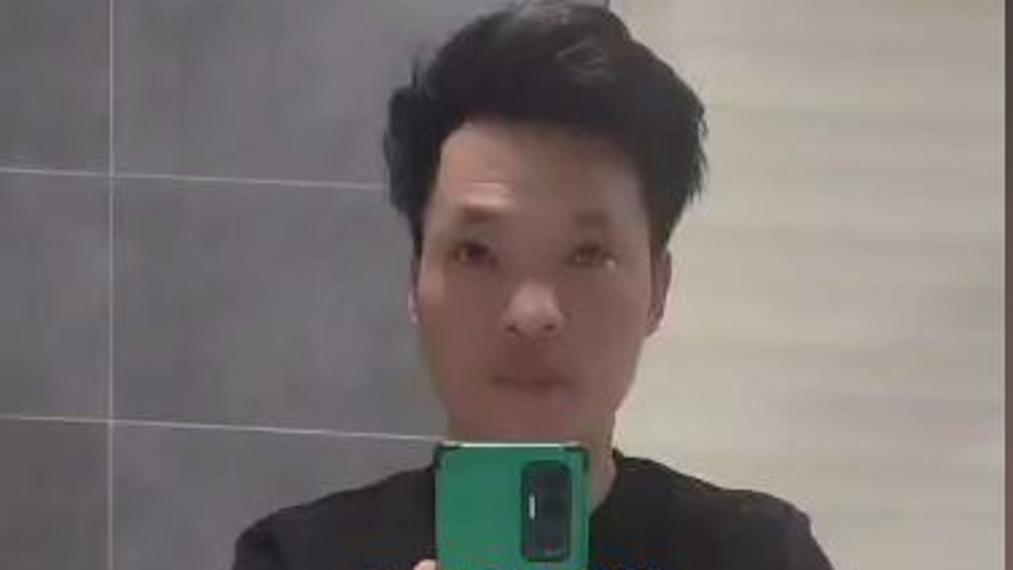 Man kidnapped as a child in China reunited with family after drawing ...