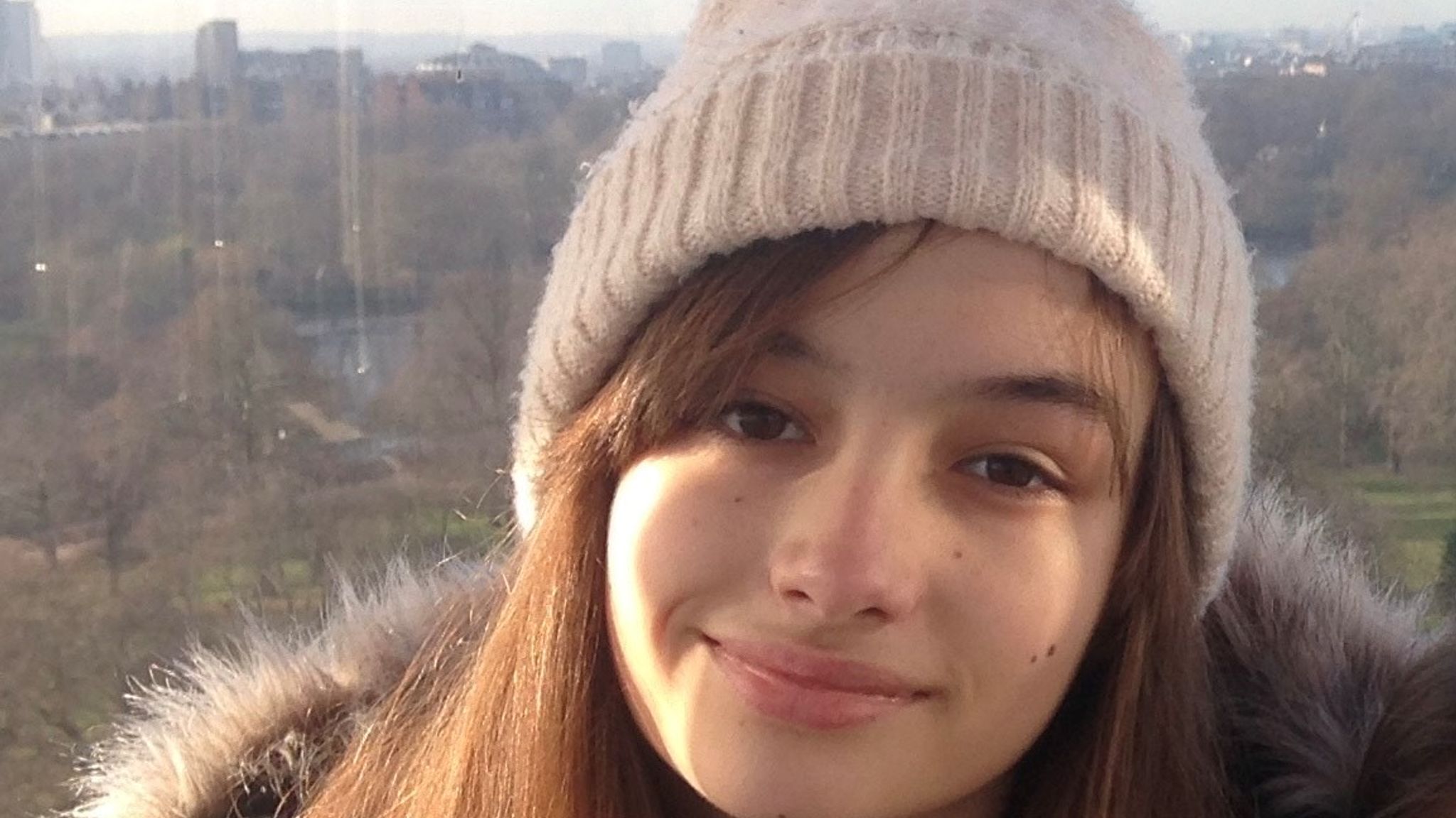 Partygate: Mum 'infuriated' after daughter, 18, died of cancer on same ...