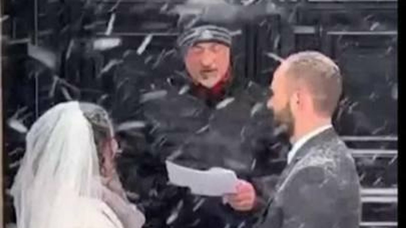 Nytimes Blizzard Wedding