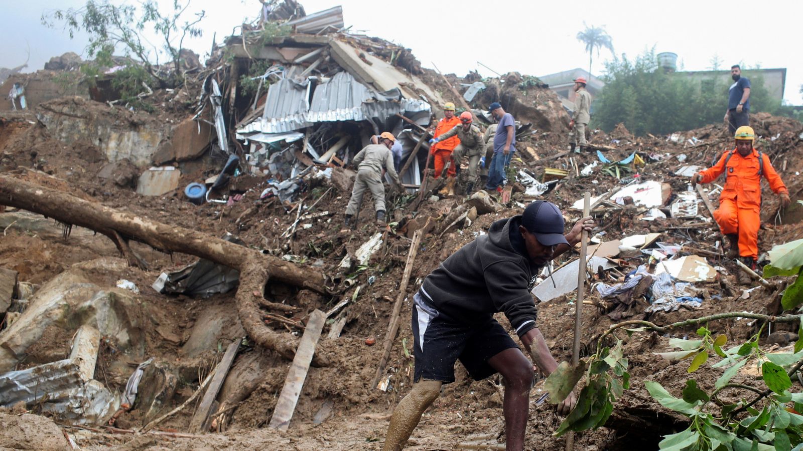 Brazil: Devastating mudslides kill dozens in Petropolis | World News ...