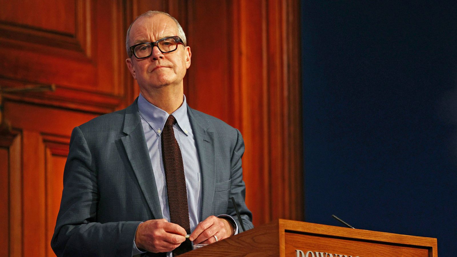 Keir Starmer to hold first cabinet meeting after eye-catching ...