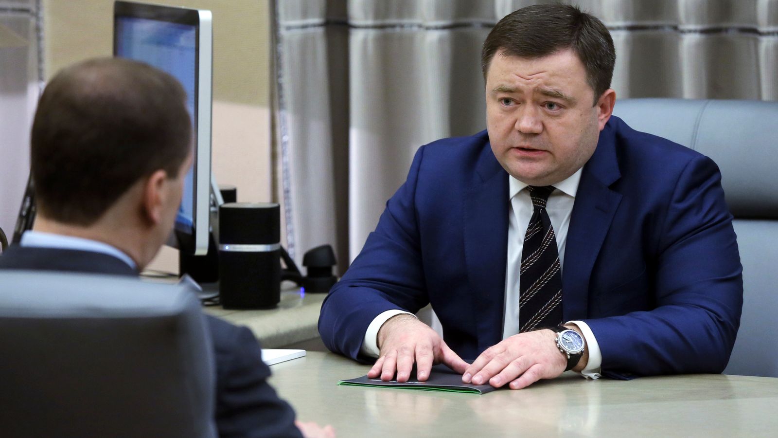 Ukraine invasion: Who are the oligarchs with Kremlin ties targeted in ...