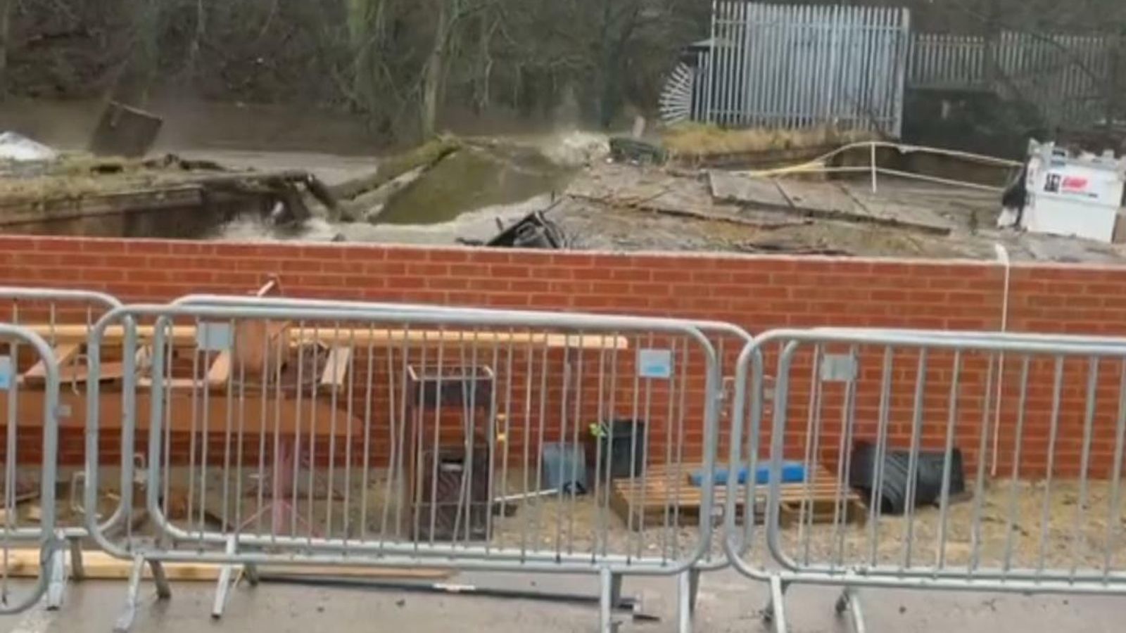 UK storm: UK bridge swept away in Leeds after Eunice as city braces for ...