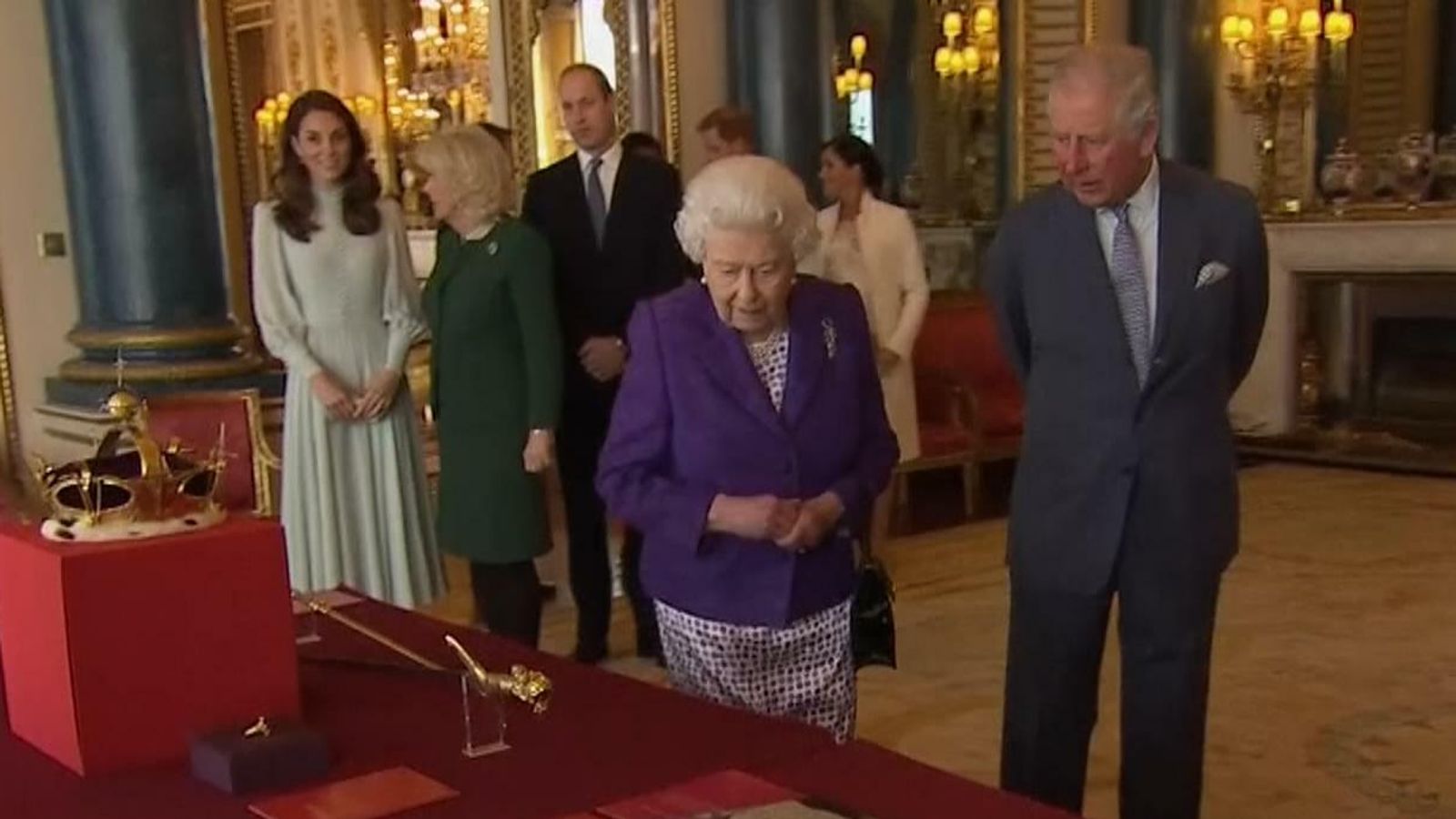 Queen knew 'it was matter of time' before she caught COVID, says royal ...