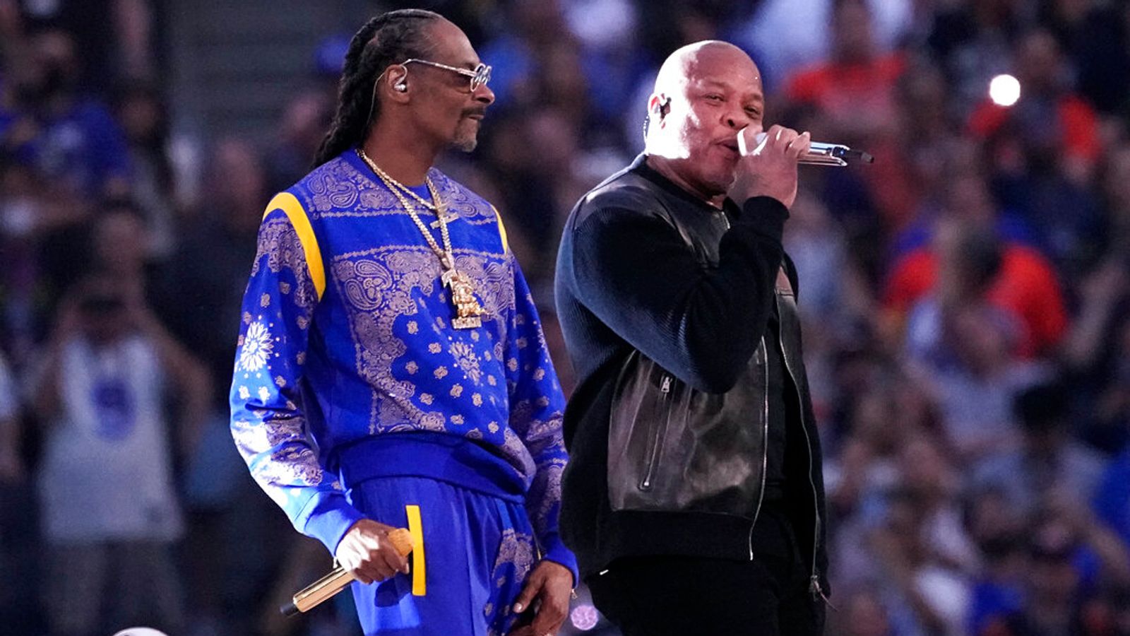 Super Bowl half-time show: Dr Dre joined by all-star cast of hip-hop ...