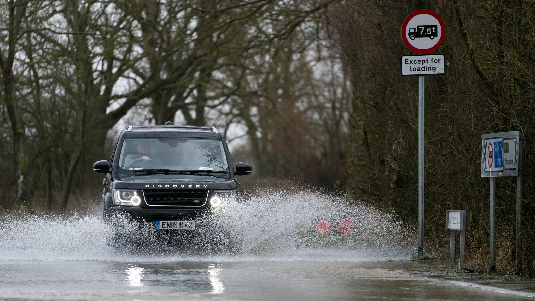UK weather: Storm Franklin in pictures - trees felled in high winds ...