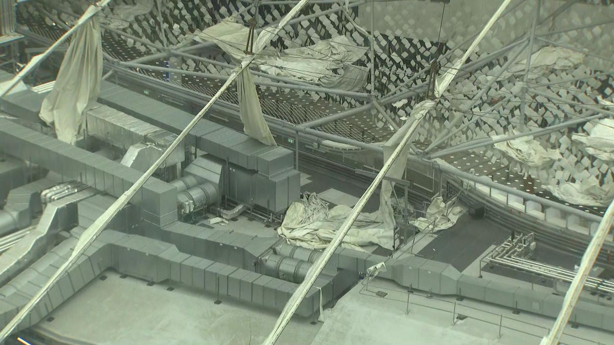 Storm Eunice: Roof of London's O2 ripped open by high winds | UK News ...