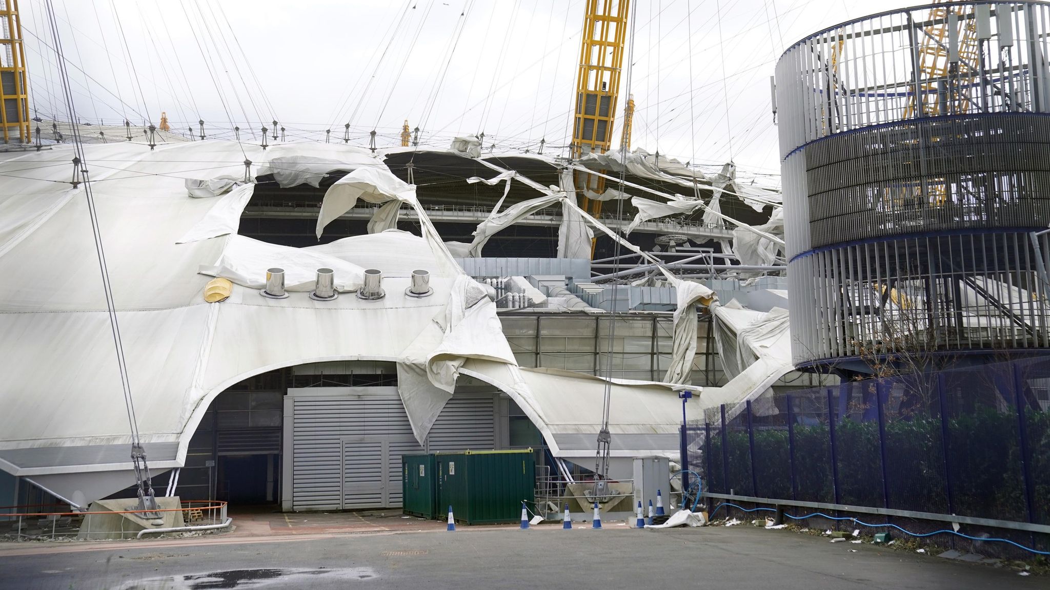 Storm Eunice: Roof of London's O2 ripped open by high winds | UK News ...