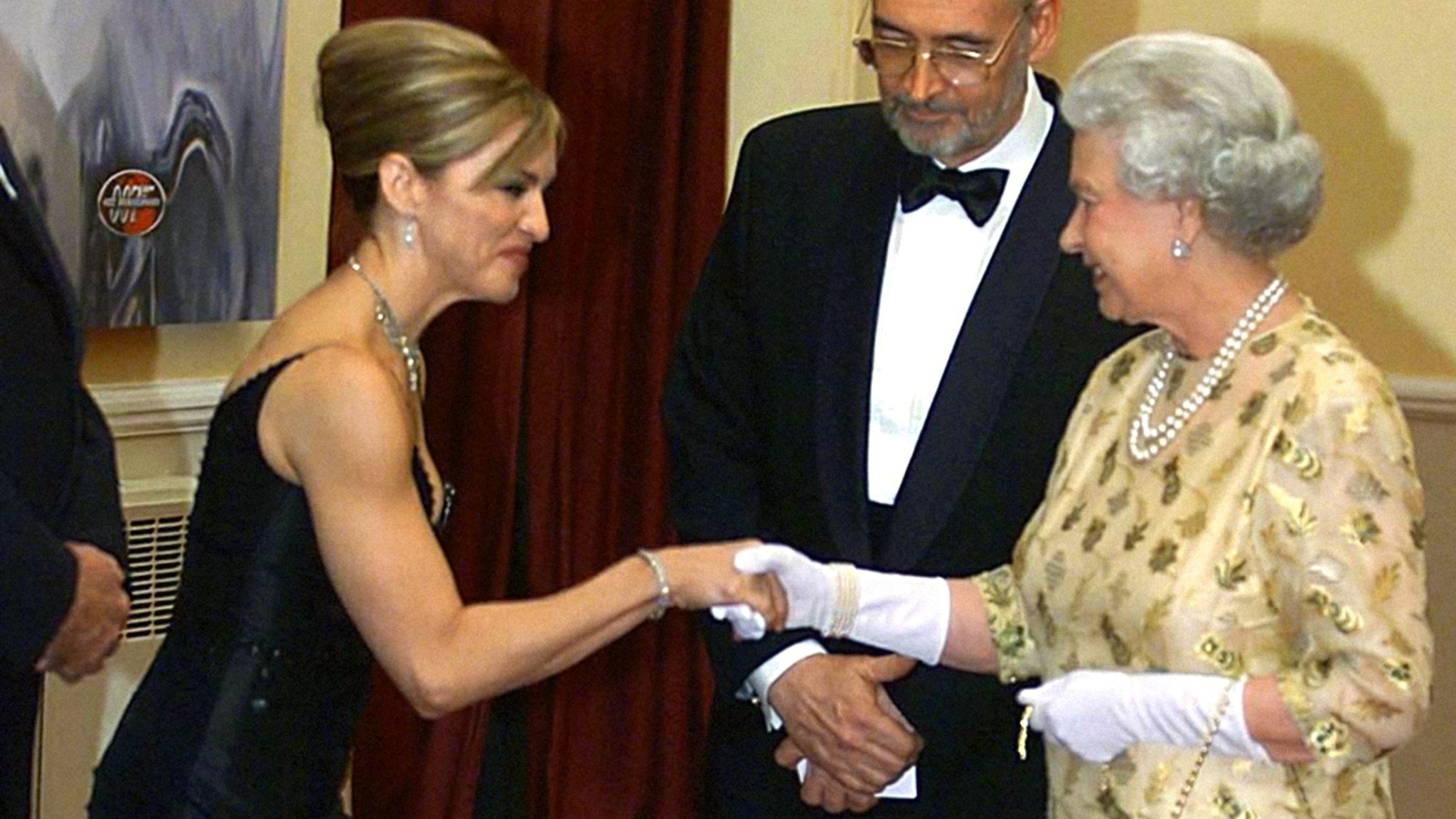 Icons who met the Queen - from Mandela and Mother Teresa to the Spice ...