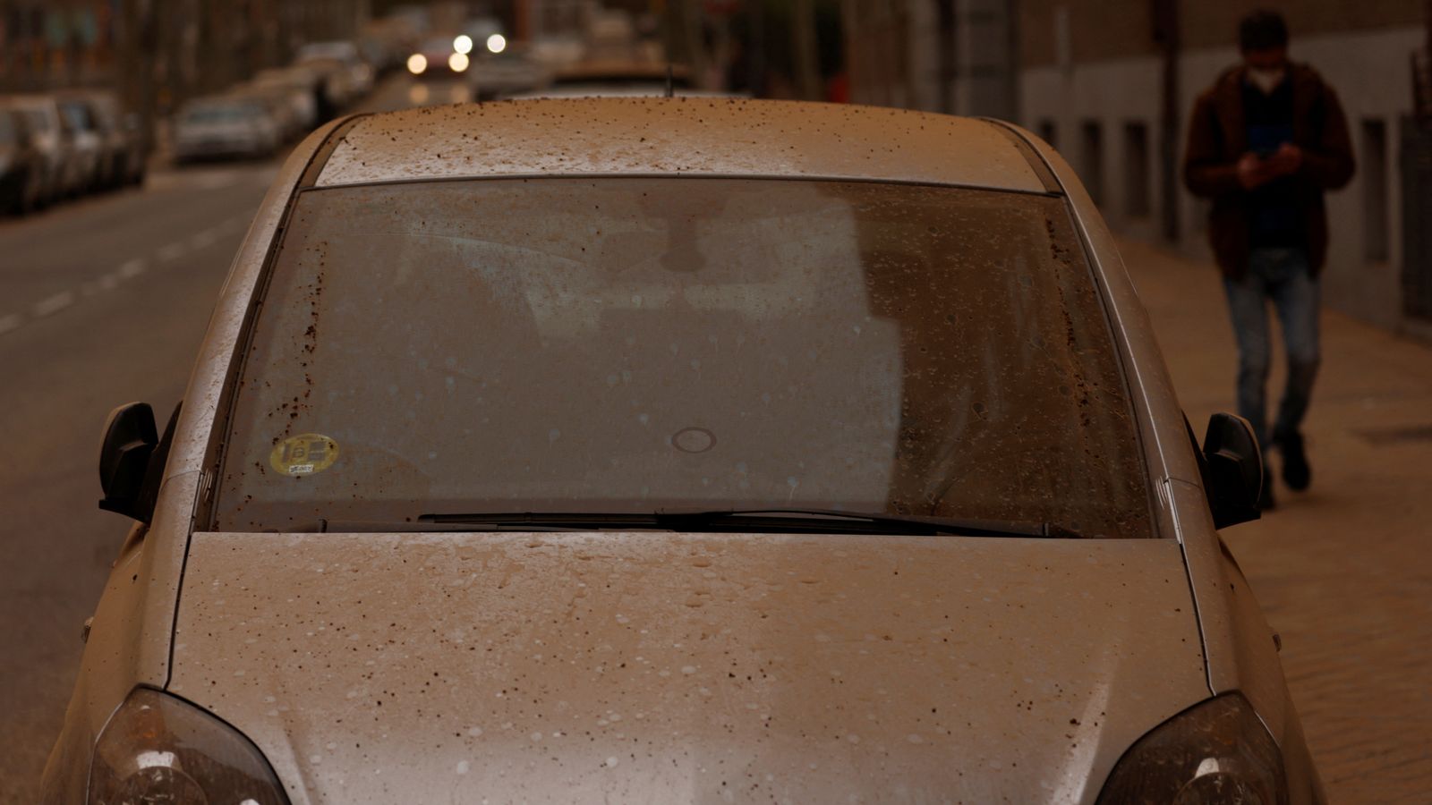 Sahara dust cloud: Cars left covered in red storm that blew in from ...