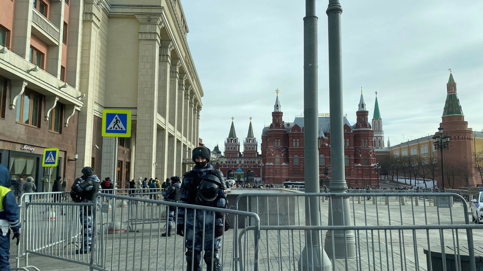 Russia: Moscow looks the same but is utterly transformed | World News ...