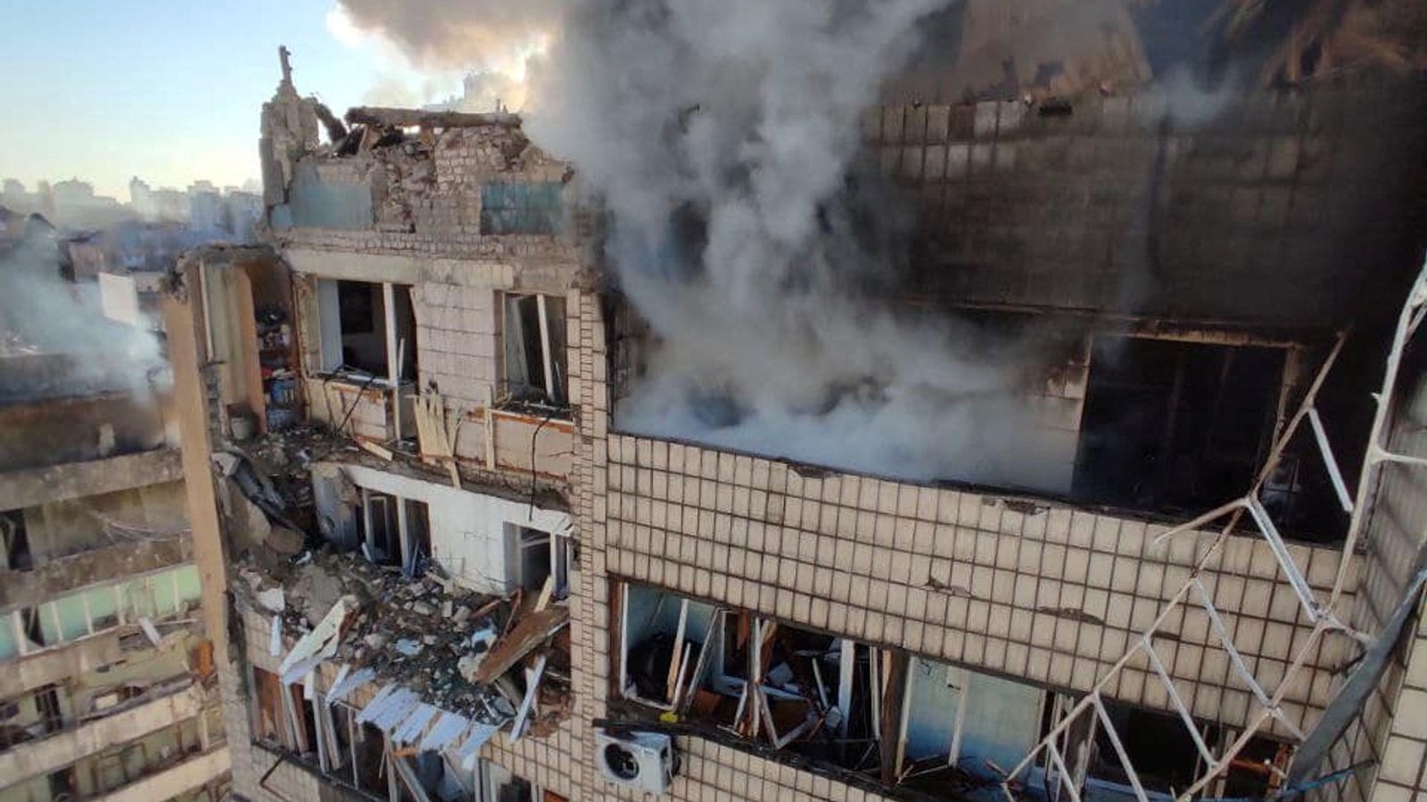 Ukraine war: Surrogate babies cared for in basements as Russia's ...