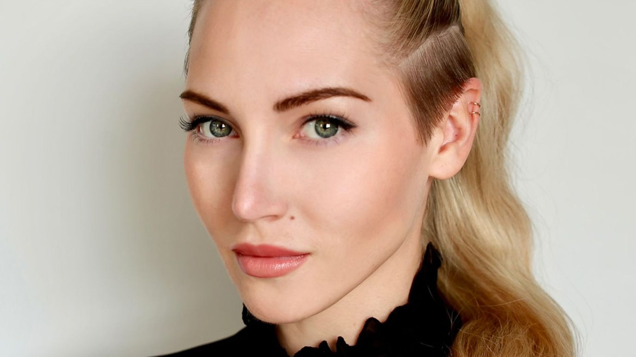 Ukraine war: Poet and Instagram star whose father was murdered in ...