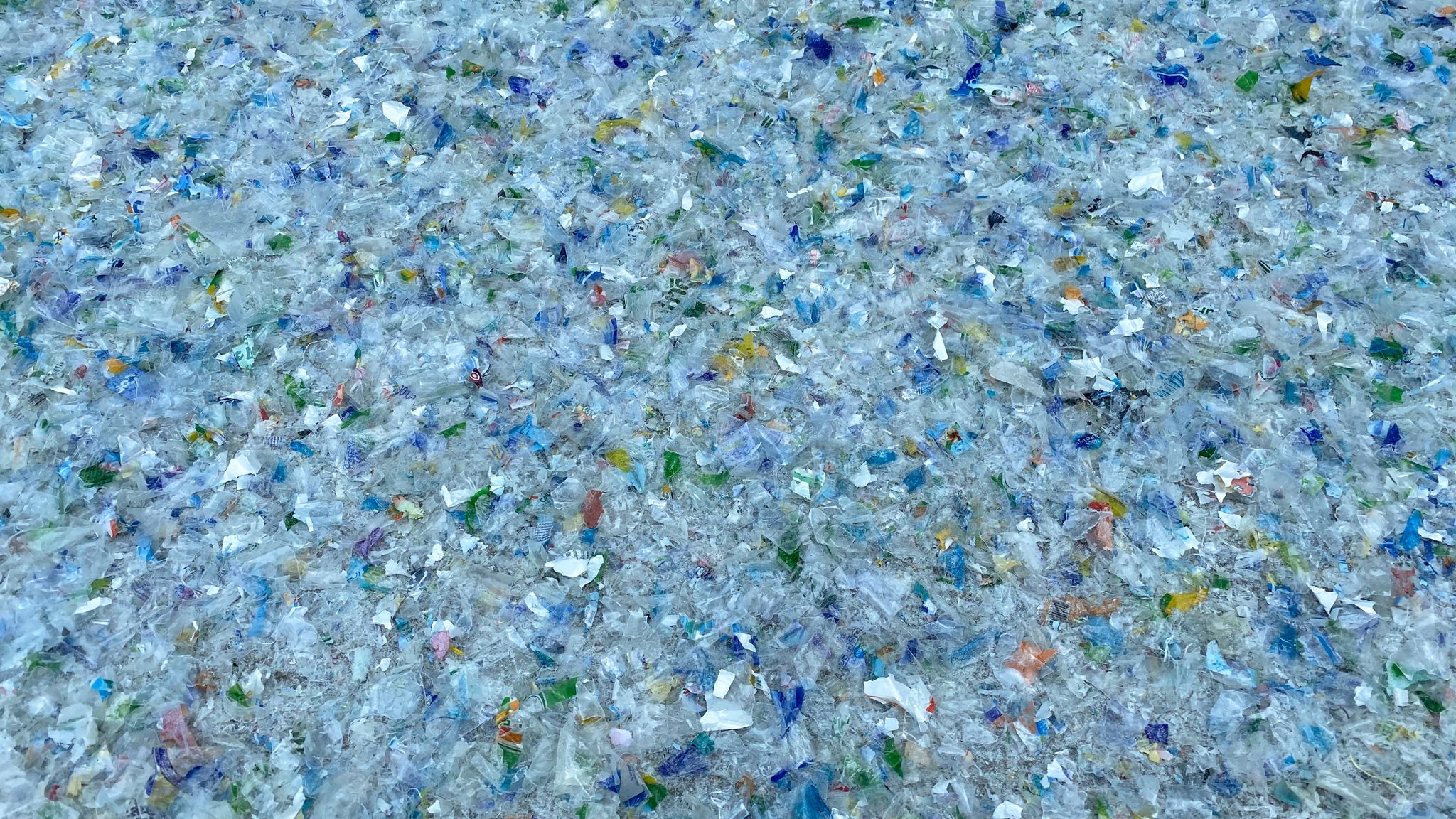 Microplastics found in human blood for first time after scientists make ...