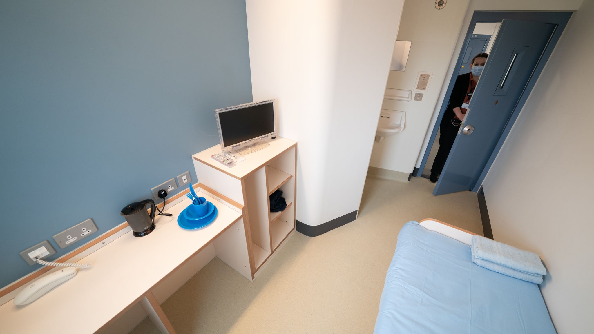 New 'smart' prison with no bars on windows and cells called 'rooms' is ...