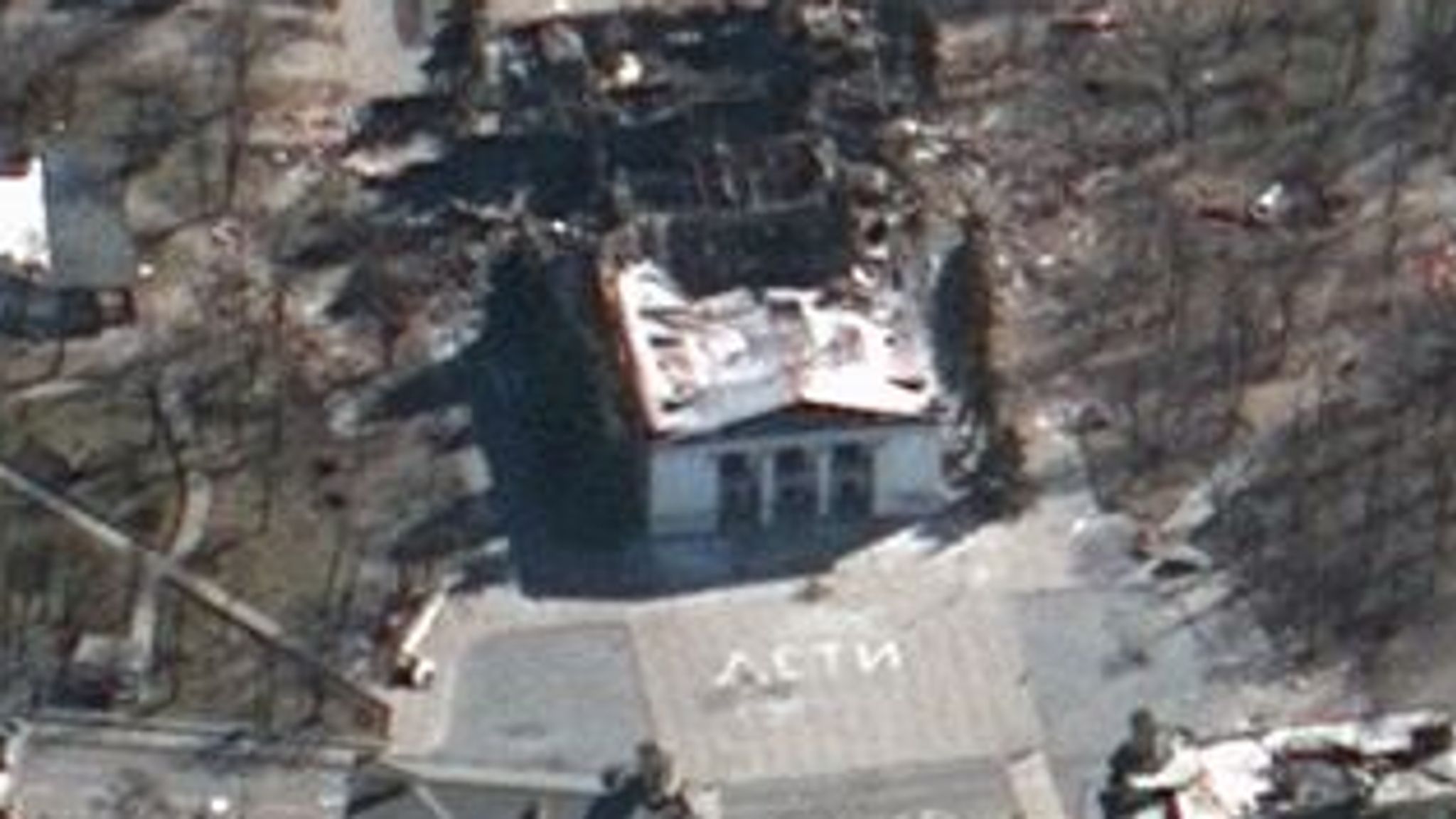 Ukraine war: Survivor of Mariupol theatre bombing says crush of ...