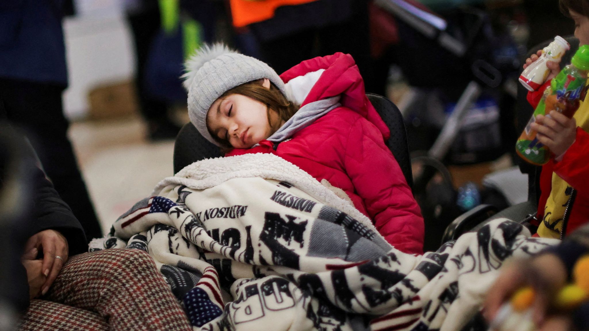 Ukraine war: Number fleeing homes since Russia's invasion reaches 10 ...
