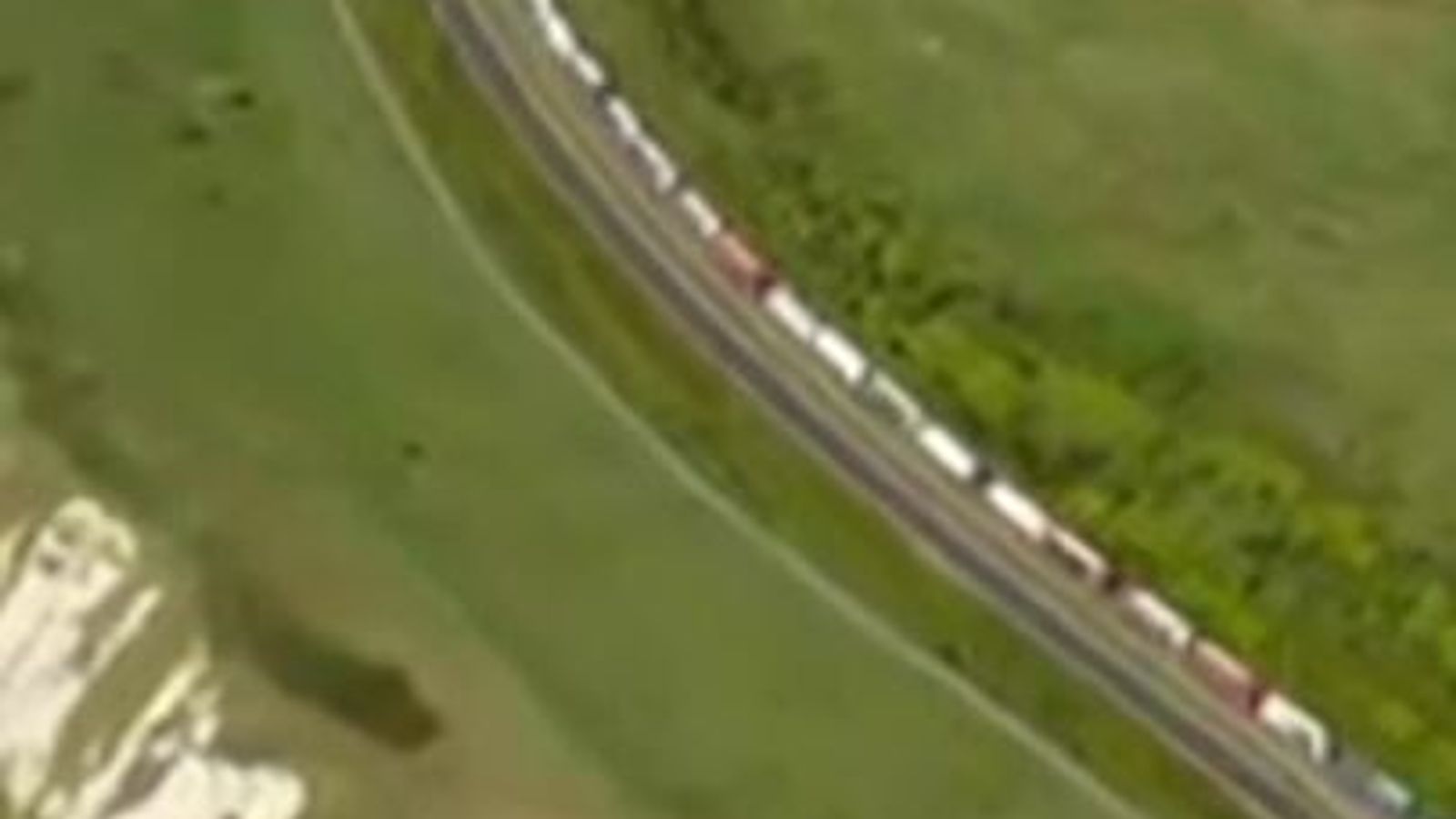 Long queues on A20 into Dover as lorries wait to cross Channel | UK ...