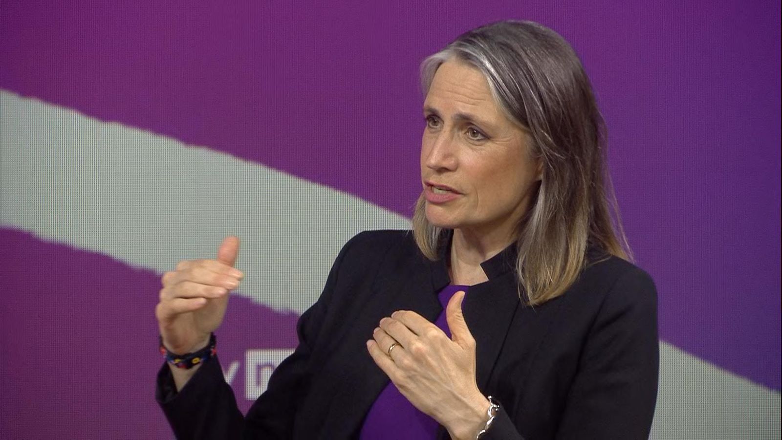 Russian expert and former Trump adviser says Putin is 'scared' Ukraine ...