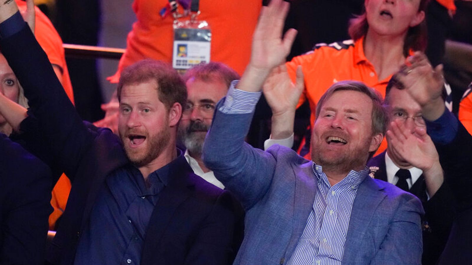 Prince Harry joins Dutch king at Invictus final after duke's night with ...