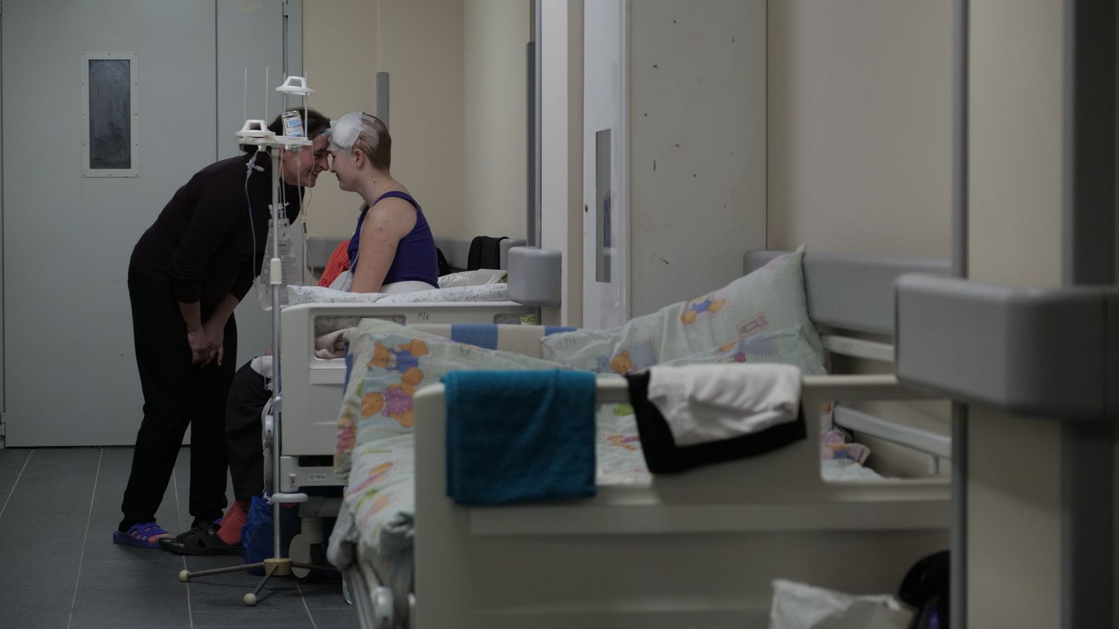 Ukraine war: Teenage girl recovering after shrapnel blasted through her ...