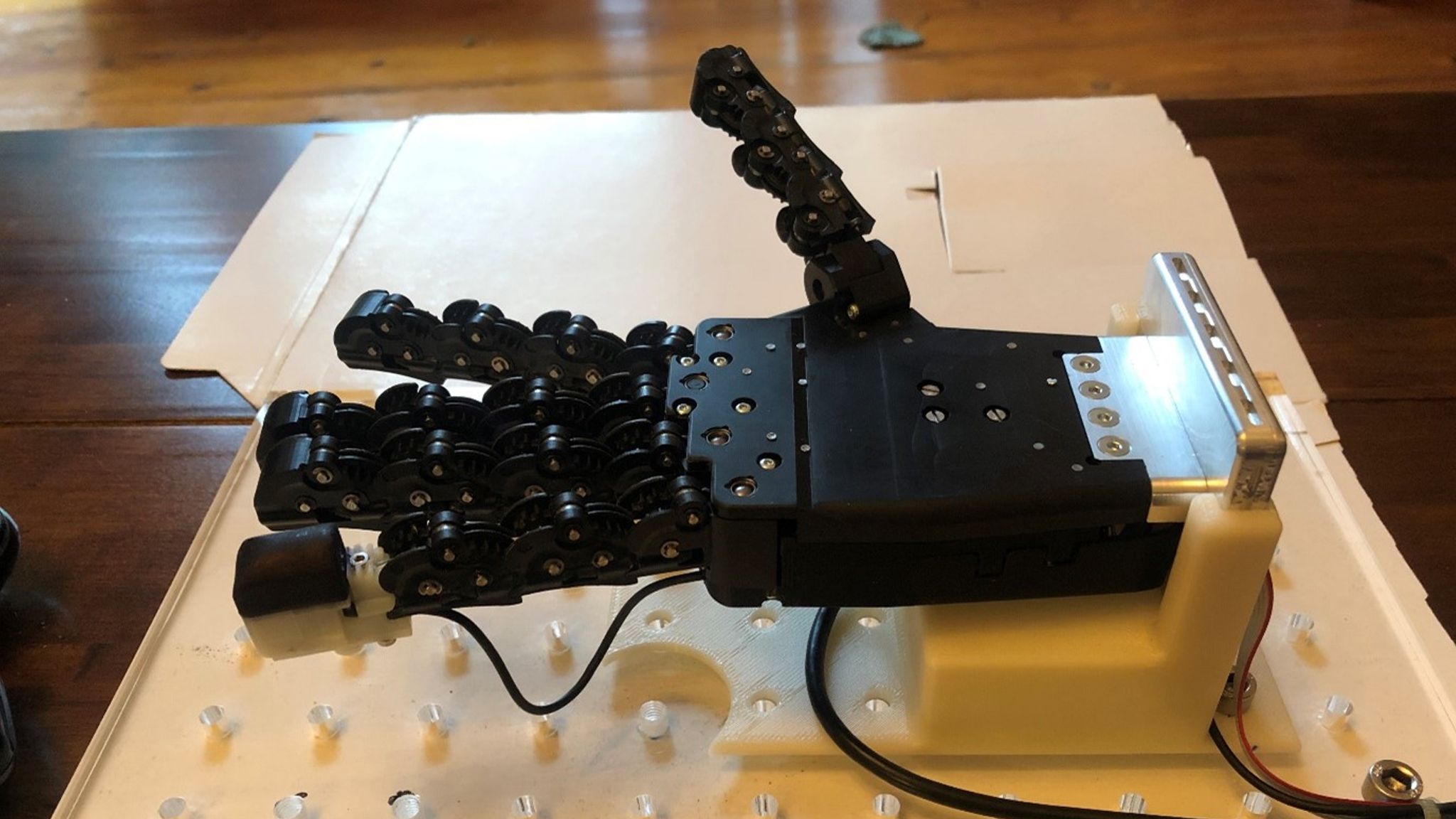 Scientists create 3D-printed fingertip with human-like sense of touch ...