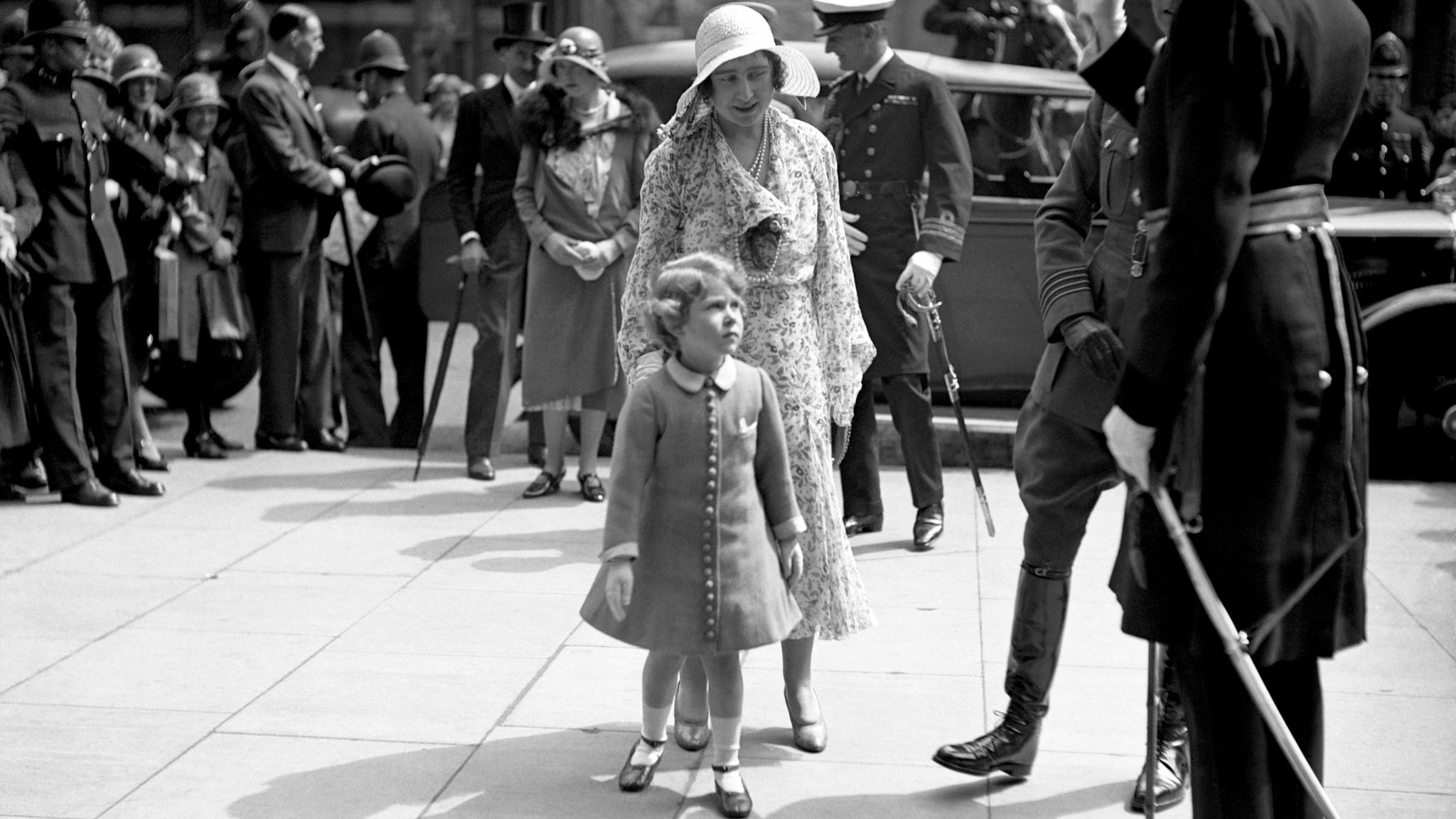 Queen Elizabeth II: The early years of a princess who was never ...