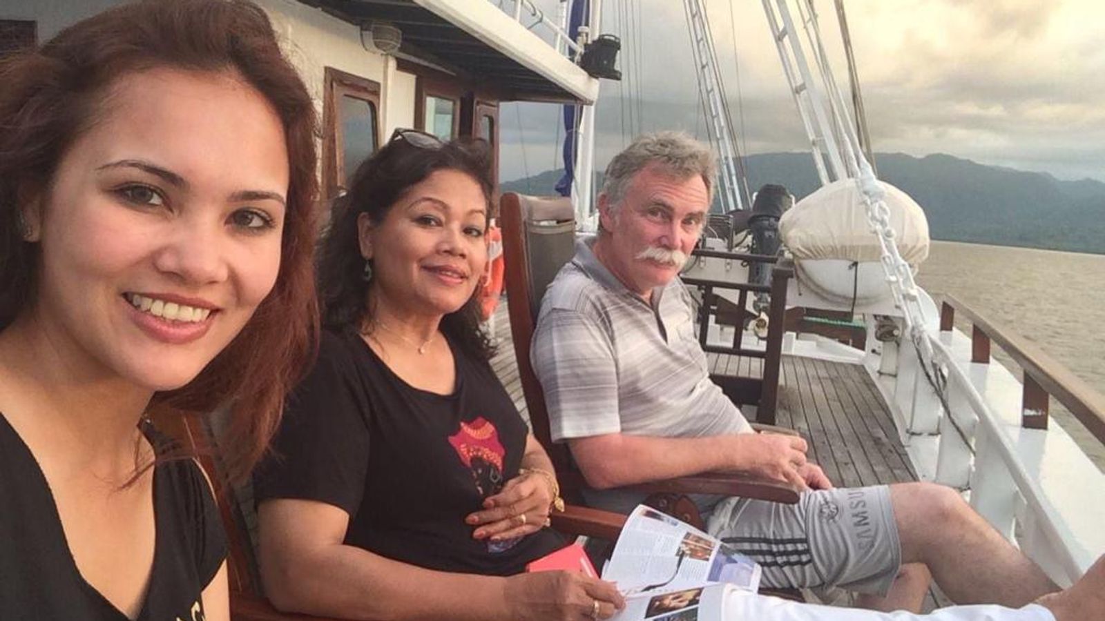 Jim Fitton: Nearly 100,000 back campaign to free British geologist ...