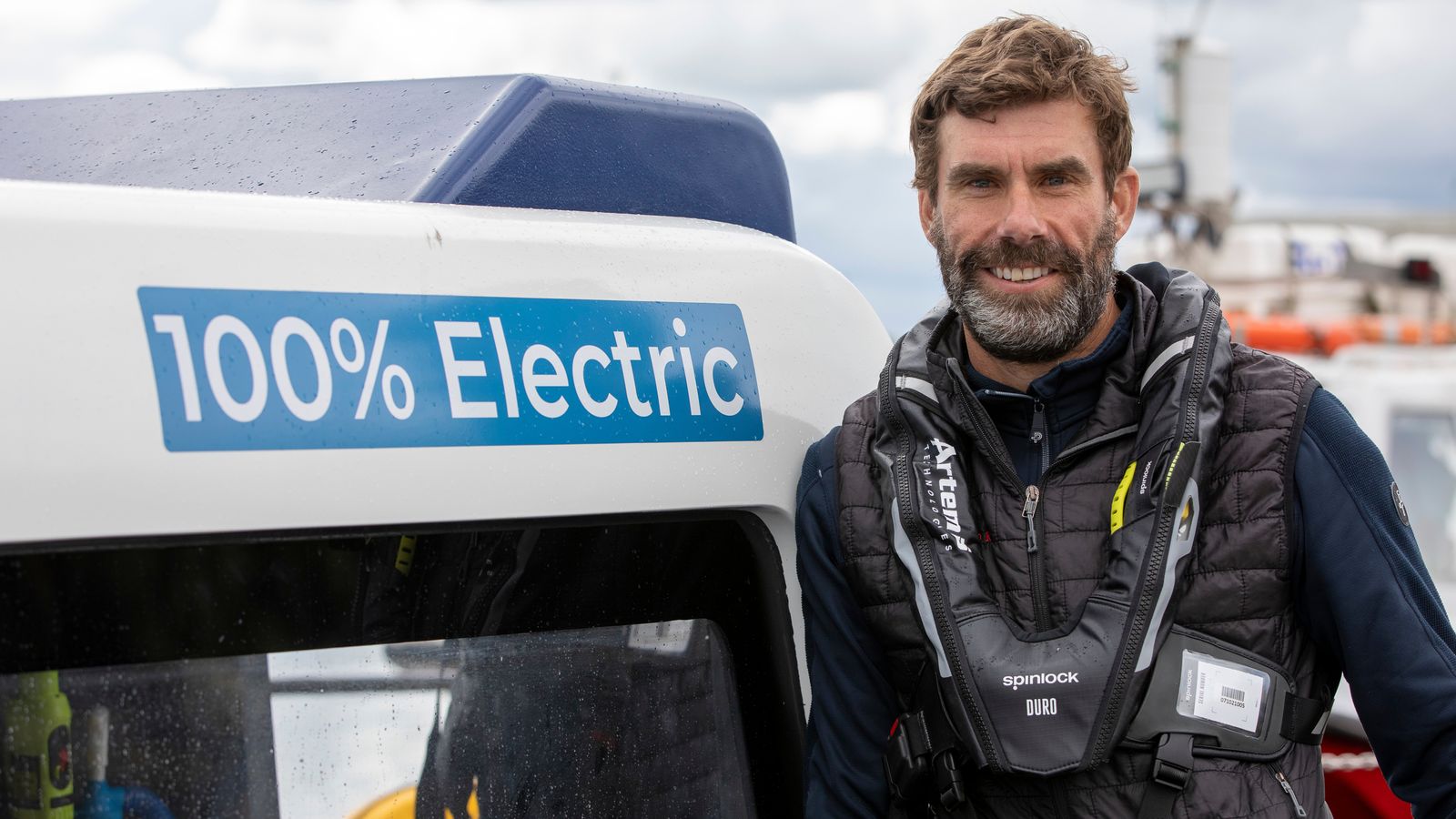 World's first commercially available 'flying' hydrofoil boat launched ...