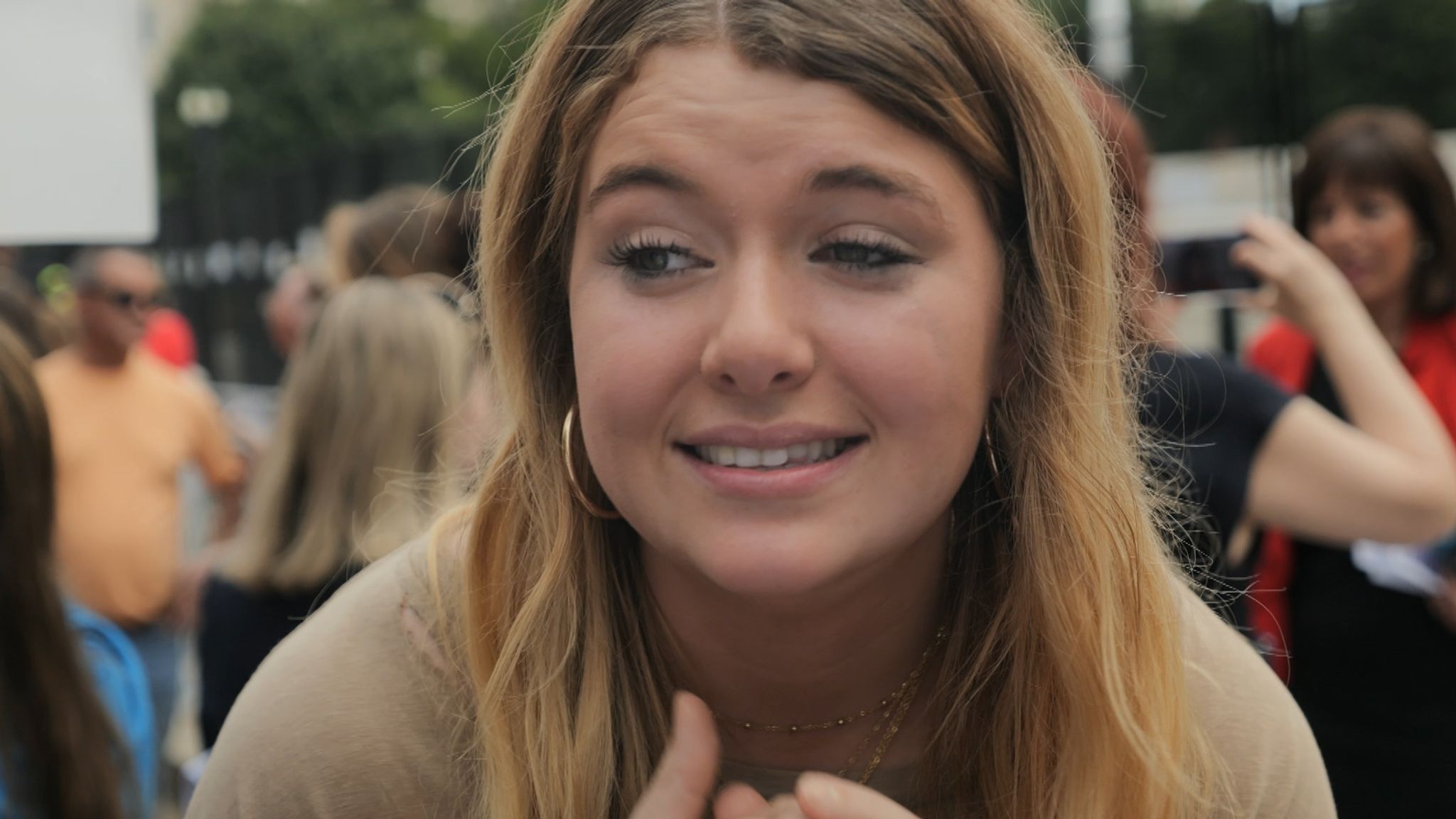 Tears of joy and of despair after Supreme Court overturns Roe v Wade ...