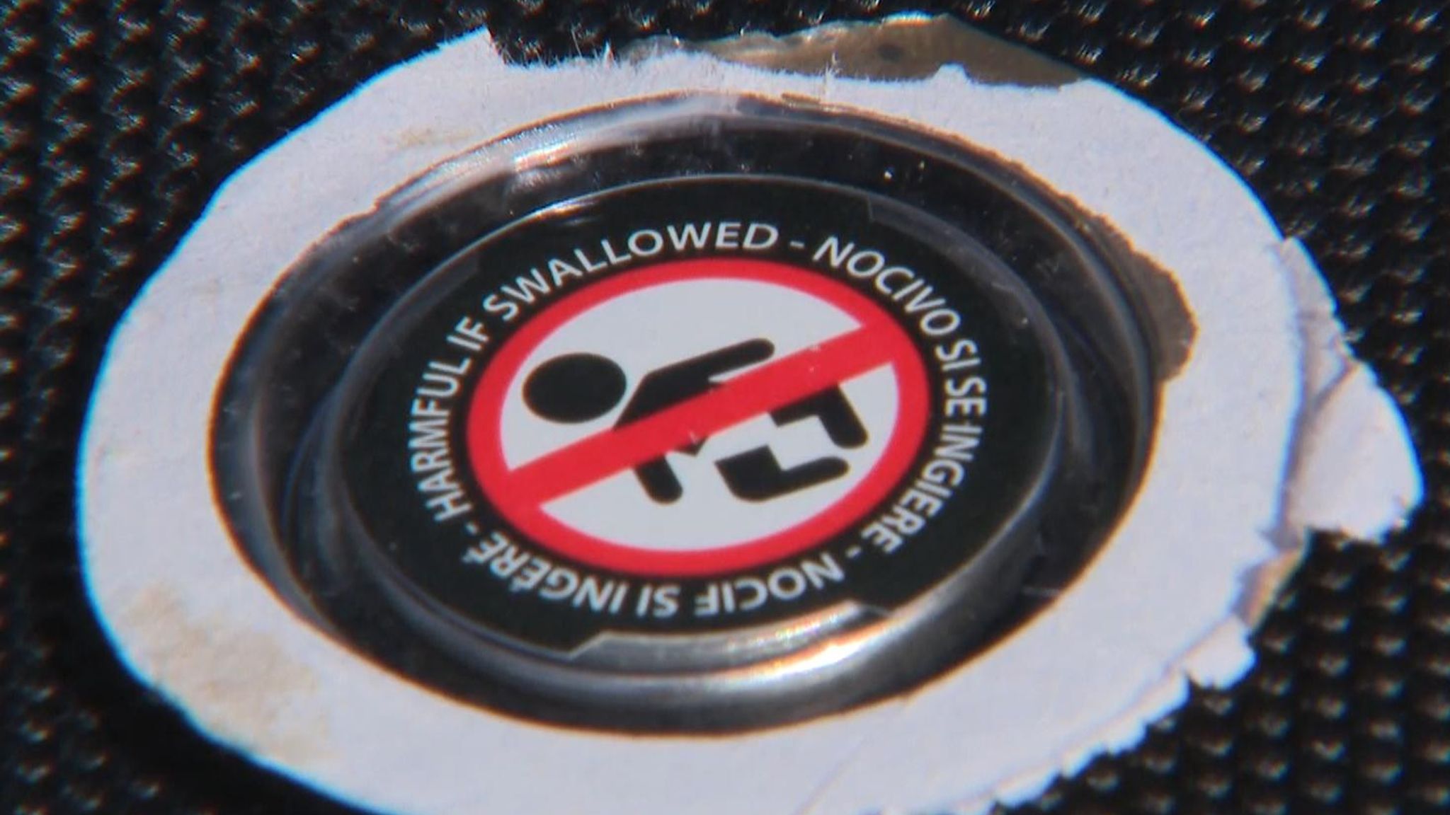 Button batteries burn meat in 90 minutes - and they're increasingly ...