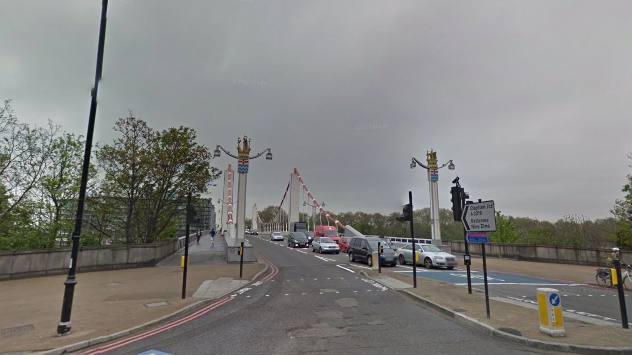 Man rescued from Thames after being Tasered by police | UK News | Sky News