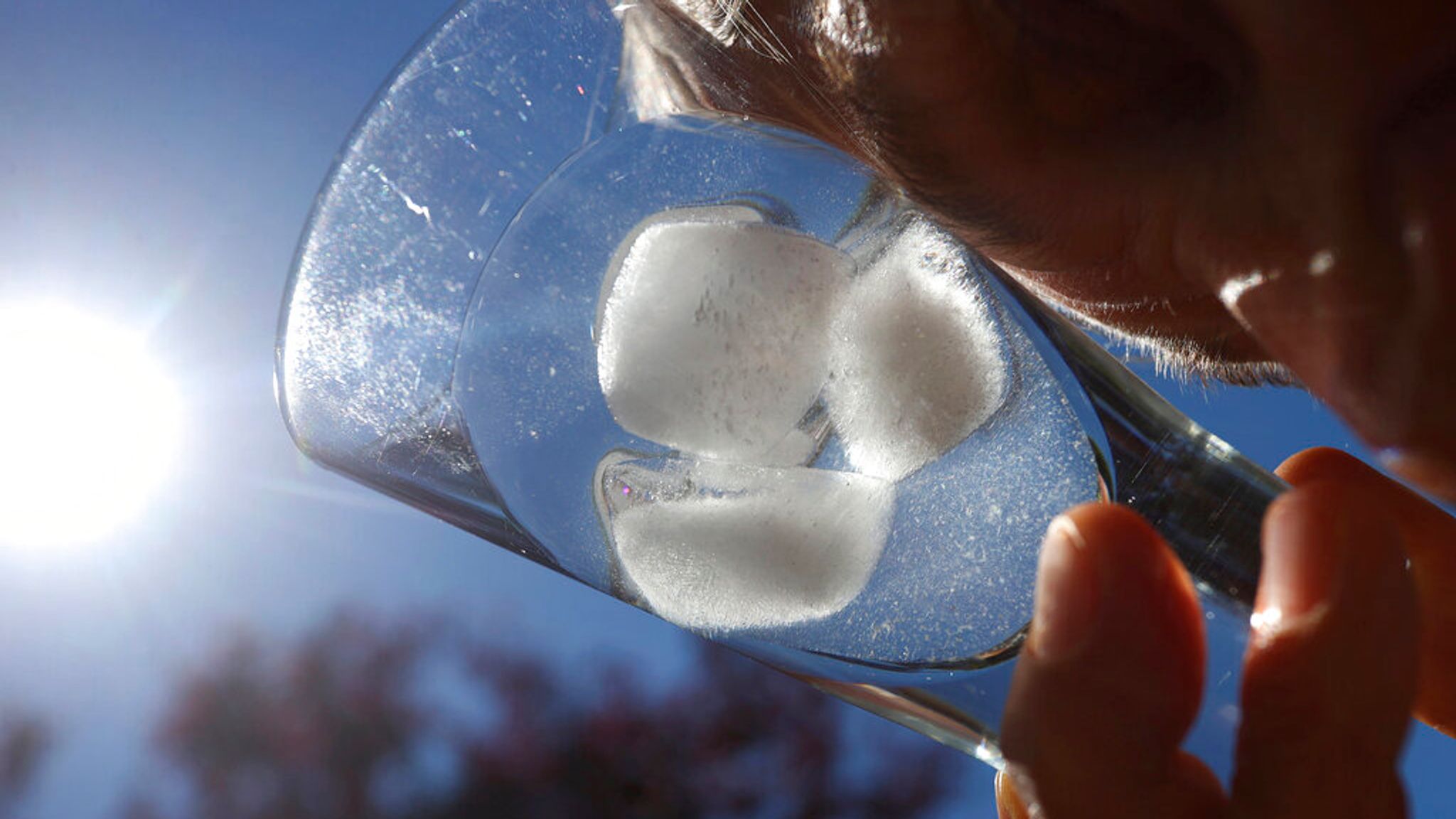 UK heatwave: Top tips to stay cool in the hot weather - including a ...